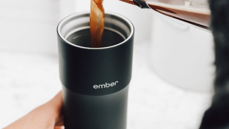 How to Use an Ember Mug: A Comprehensive Guide