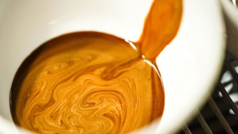 What Is Bold Coffee? How to Make the Perfect Brew?